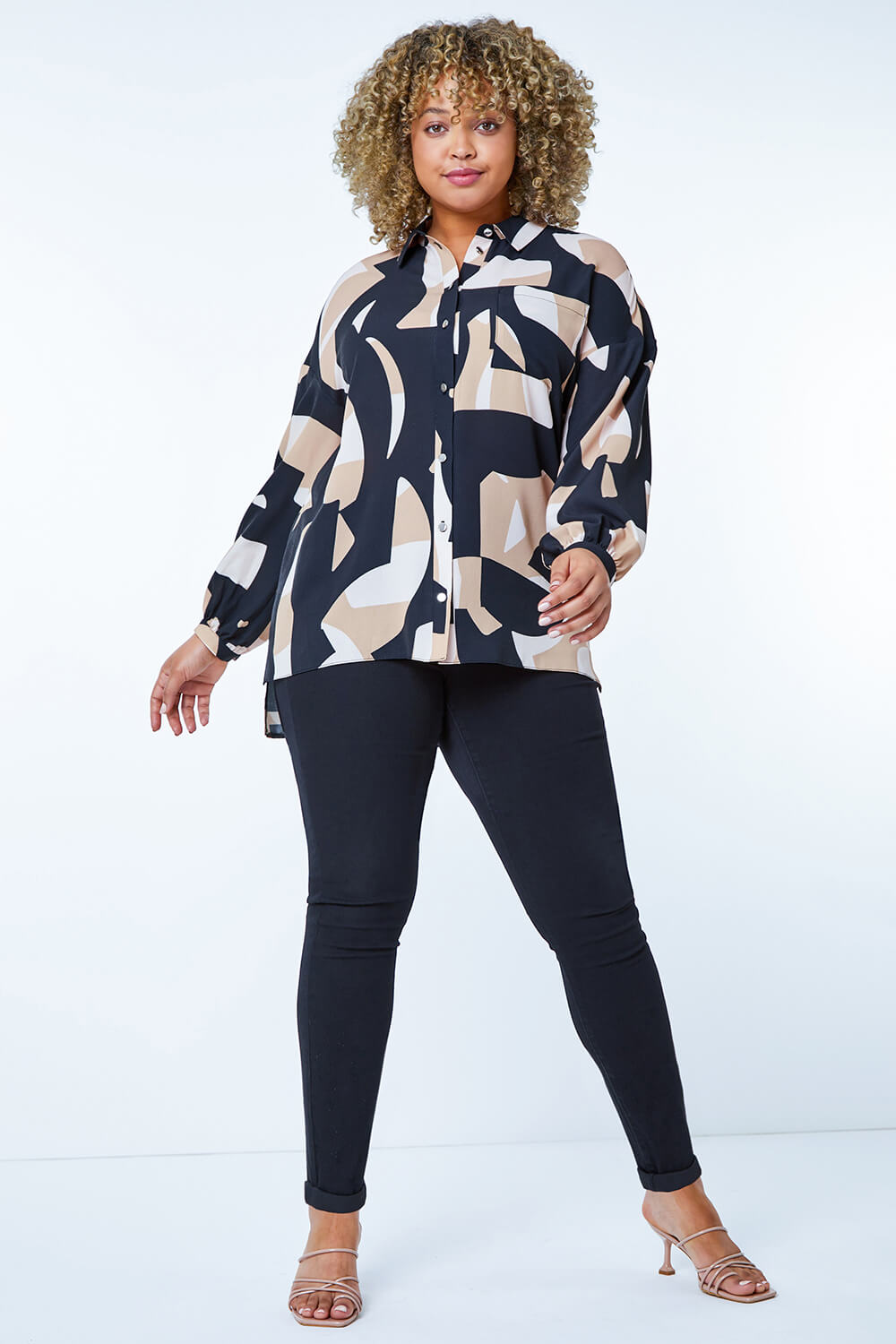 Curve Geometric Print Shirt in Black - Roman Originals UK