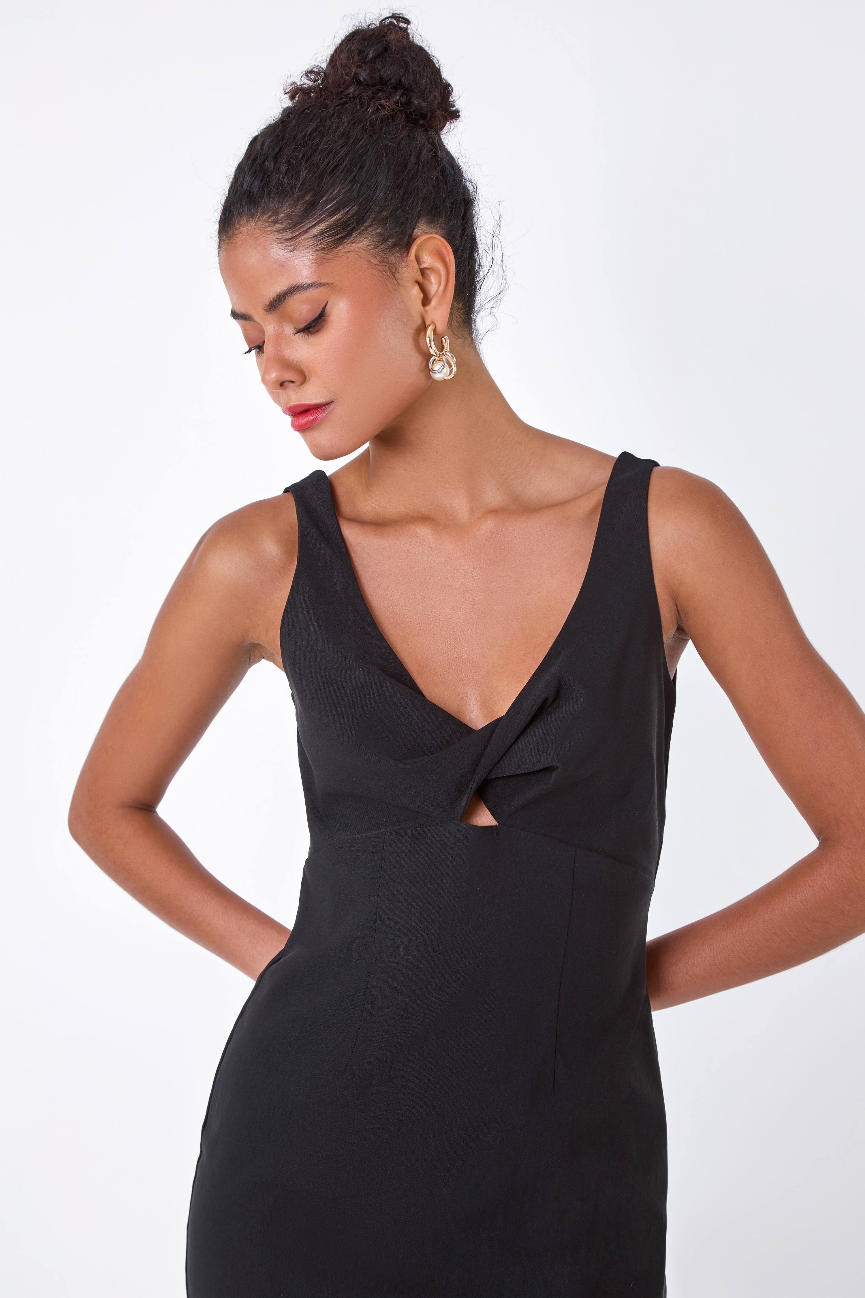 Black Cut Out Twist Detail Stretch Dress | Roman UK
