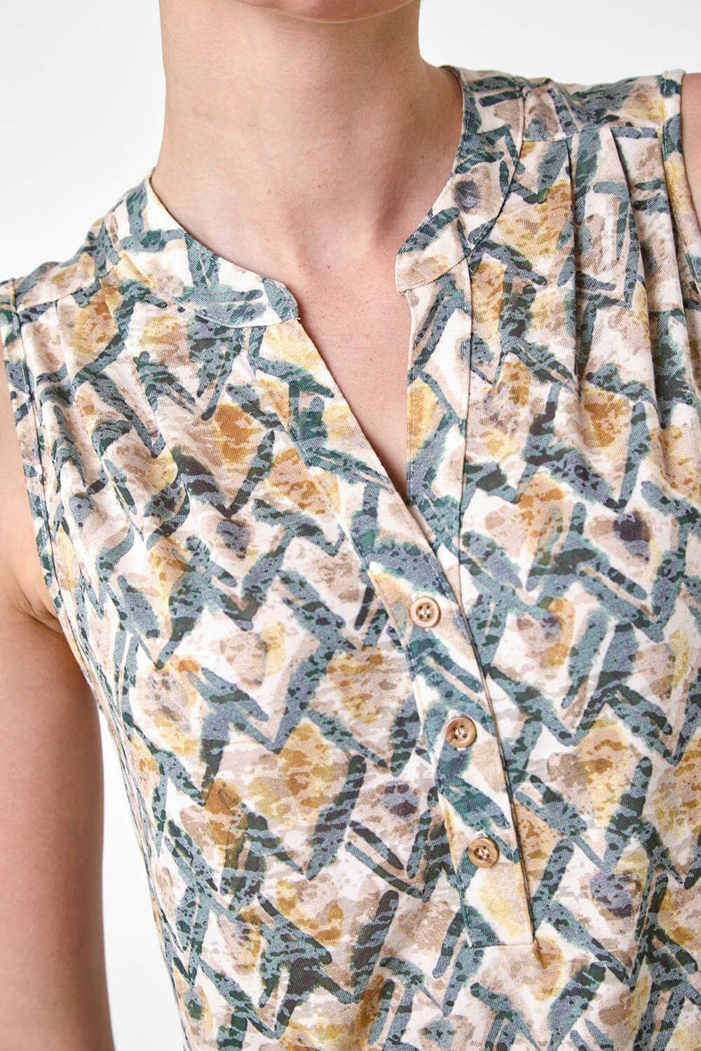 Green Geometric Print Button Sleeveless Top | Roman UK