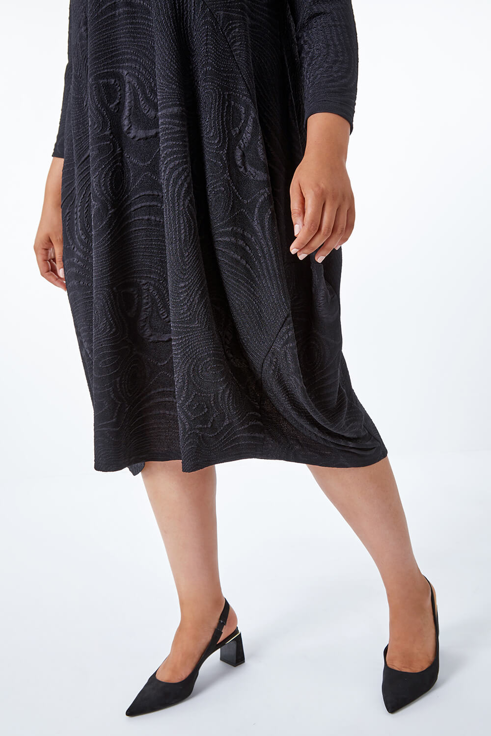 Curve Swirl Texture Cocoon Dress in Black - Roman Originals UK